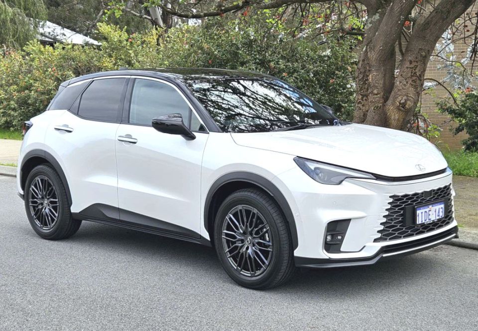 New car review – Lexus LBX Sport Luxury AWD | Paul Blank