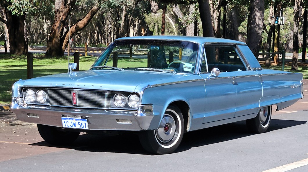 1965 Chrysler Newport Pillarless Sedan – SOLD | Paul Blank